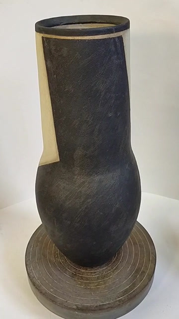 Moray Miller Glass and Ceramics