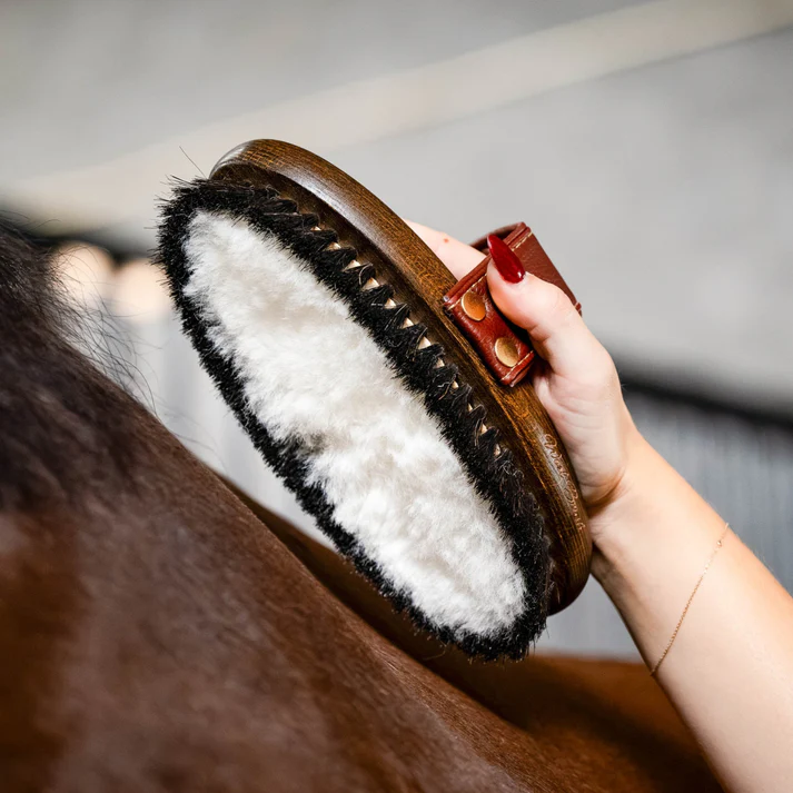 HAIRY PONY WOOL BRUSH | scsaddlery