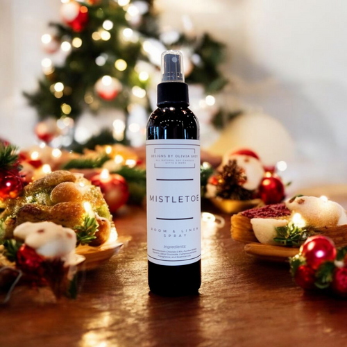 Mistletoe | Designs by Olivia Grey