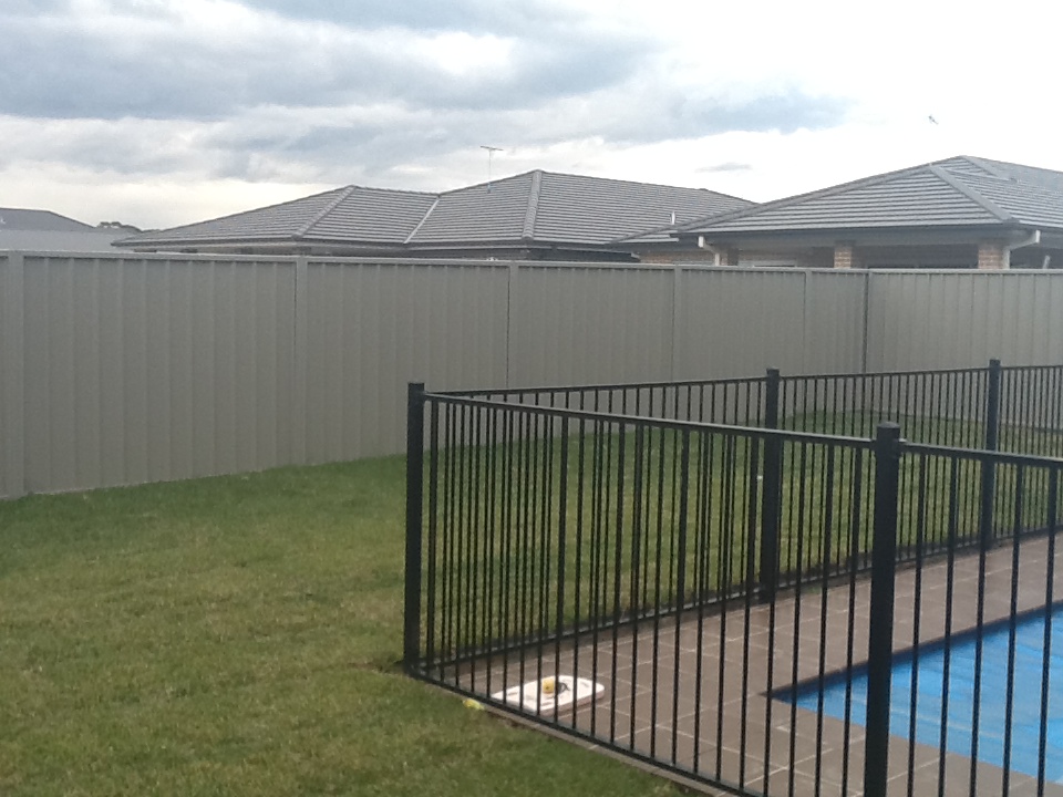 Fencing Sydney | Colorbond Fencing | Blacktown NSW