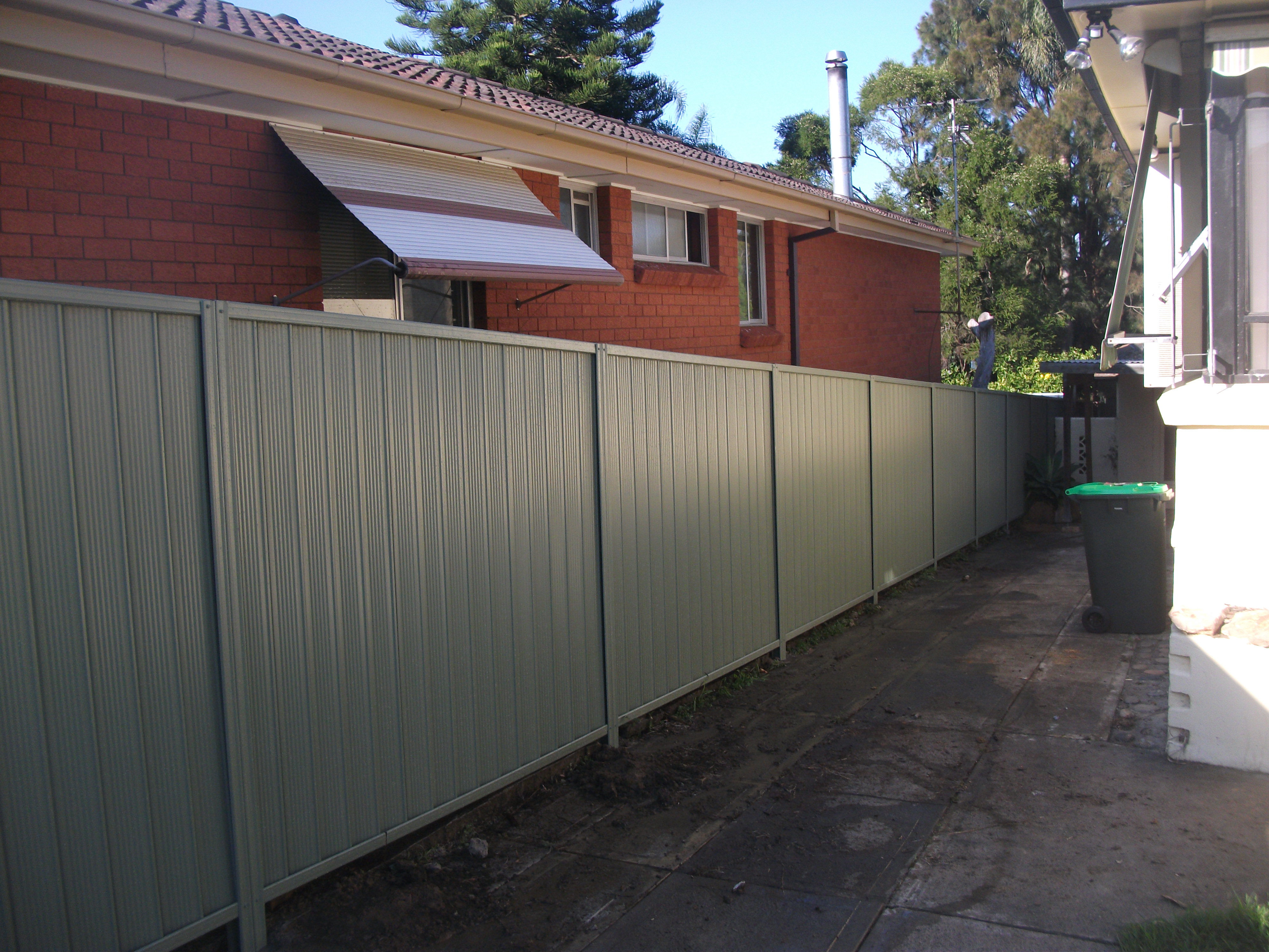 Fencing Sydney | Colorbond Fencing | Blacktown NSW