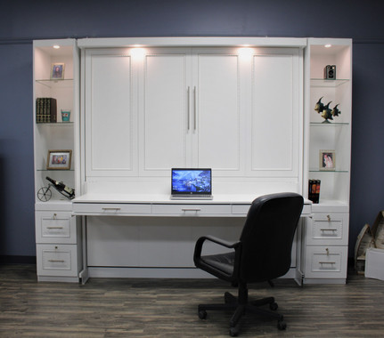 King Size Comfort Meets Efficiency with Murphy Bed Desk