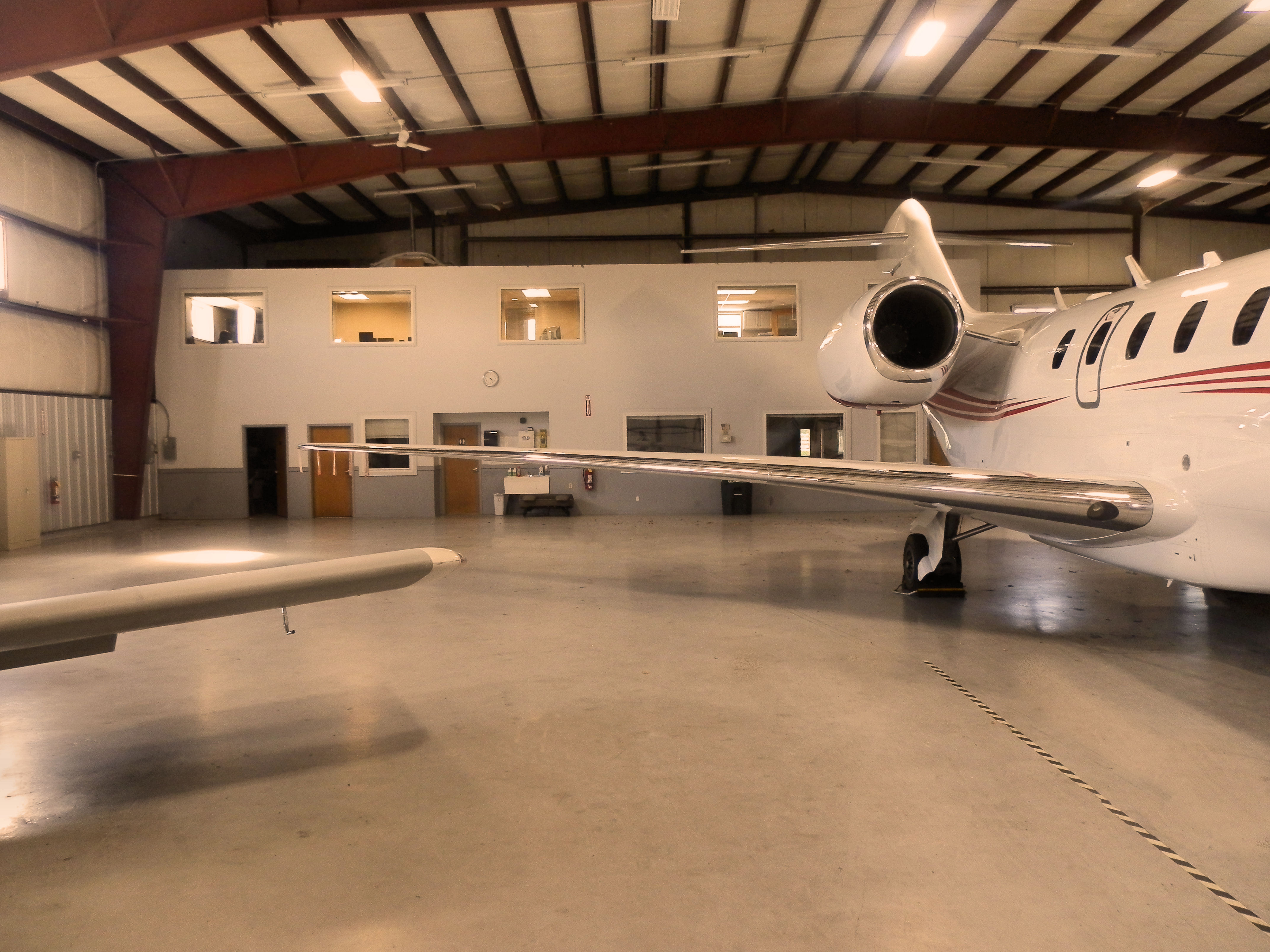 Aircraft Maintenance | Aviation Fuel KEWB | Sandpiper Air New Bedford