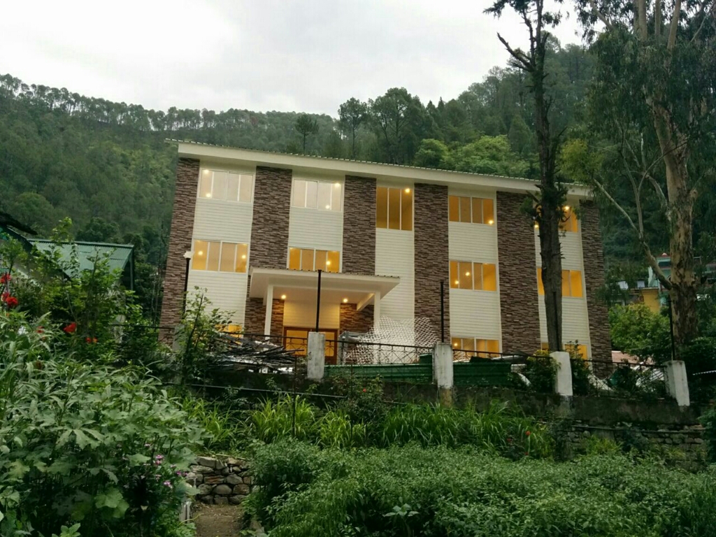 Loom Crafts Prefabricated Modular Steel Homes & Buildings India