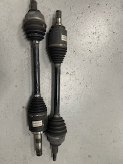 Pre-owned OEM Axels: DURANGO and TRACKHAWK by | GearheadFab