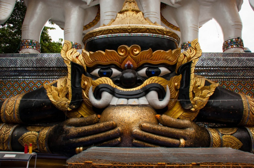 Phra Rahu: The Lord of Darkness