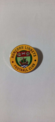 Linnets Badge (or X 2 for £7.00) | Runcorn Linnets FC