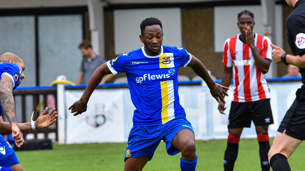 Sanchez Watt signs for Wealdstone FC