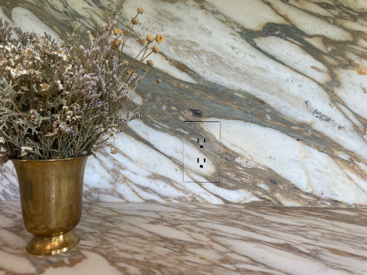 Seamless Kitchen Details with TRUFIG | Trove by Stefani Stein
