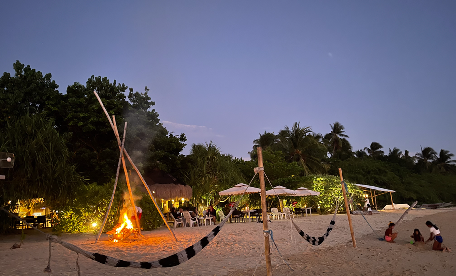 Pili Beach Resort Agmanic | Hotel Beach Resort | Mimaropa