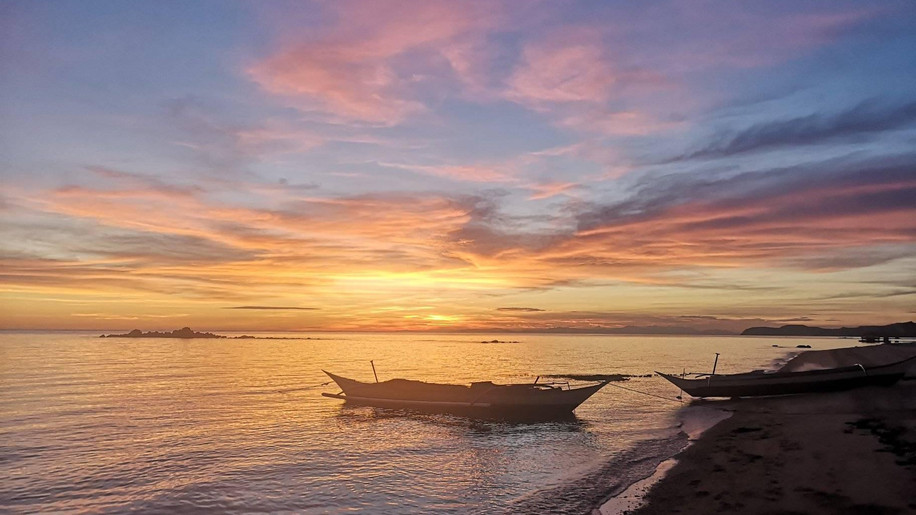 Hotel Beach Resort | Pili Beach Resort Agmanic | Mimaropa