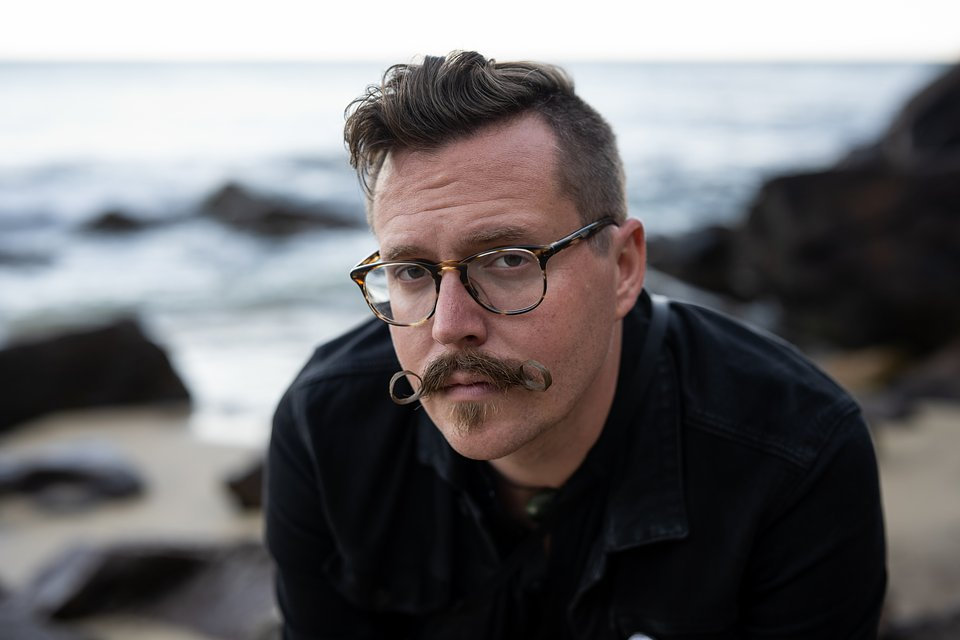 Jacob McCurdy's Newest Single "Feels Like Home" Celebrates A Timeless Love