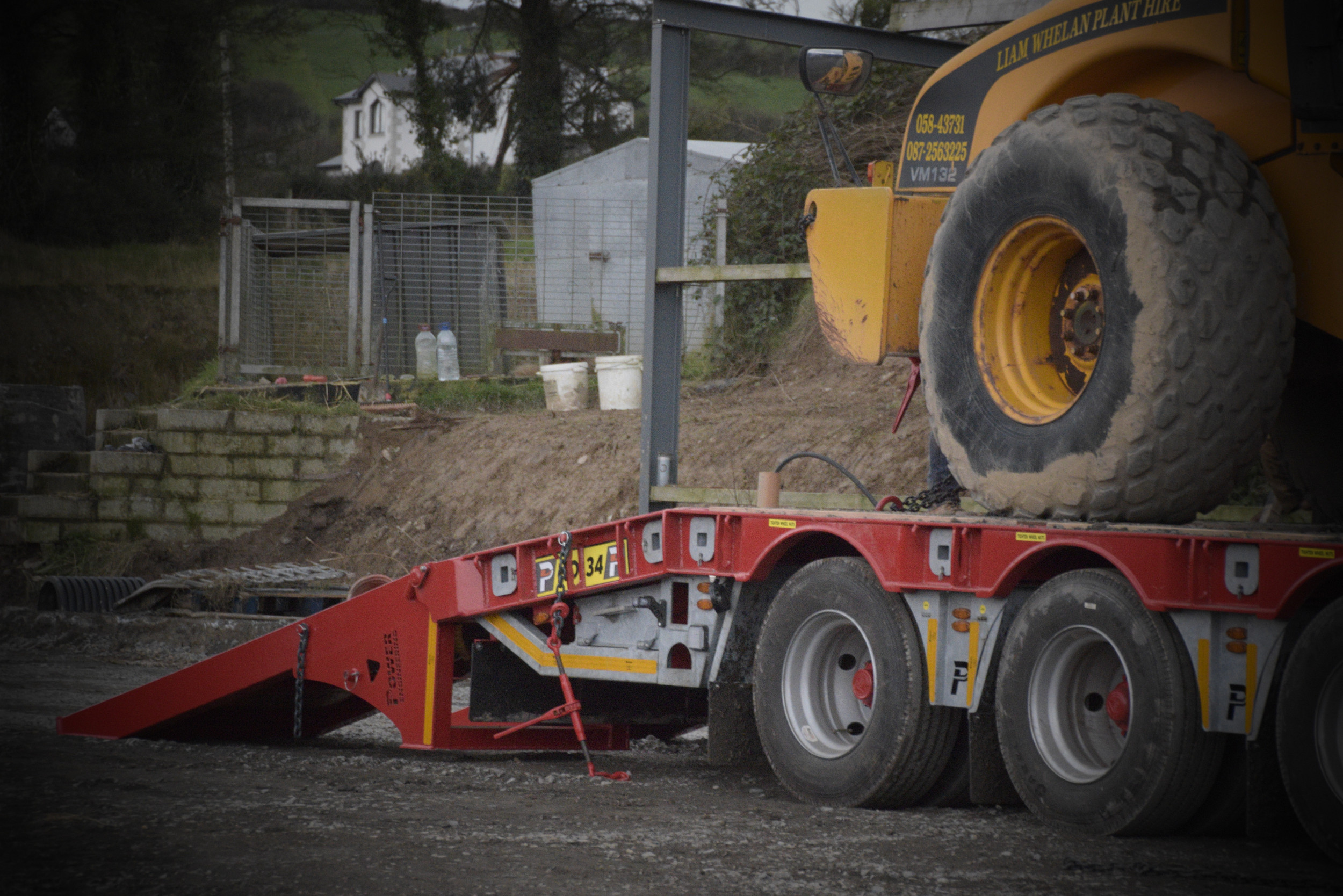 Products | Damien Power Engineering - Low Loaders