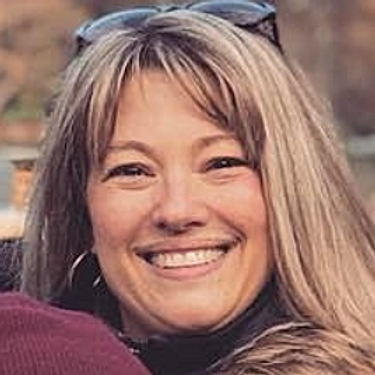 Laura Dechen's Instagram, Twitter & Facebook on IDCrawl