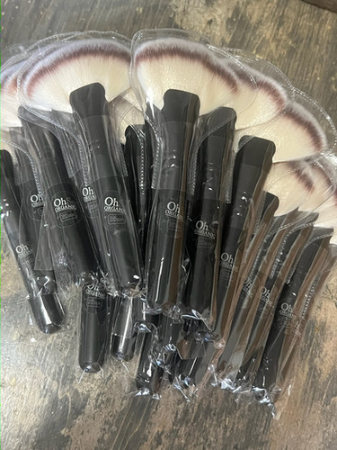 OhSo Brushes | Tan on the Run