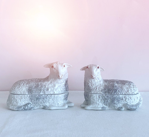 Vintage Italian Mottahedeh Curly Lamb Boxes - a pair | Standen New York