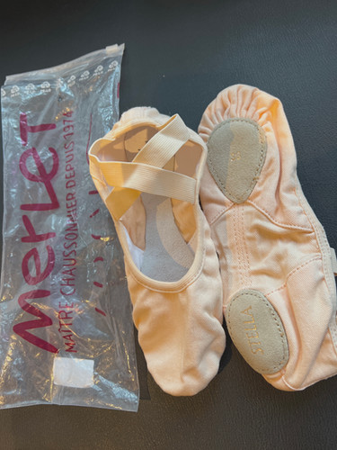 Merlet Stellar Stretch Canvas Ballet Shoe | Pointe Pura