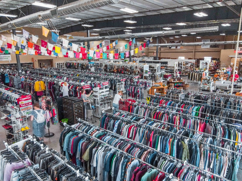 FAQ | Many Hands Thrift