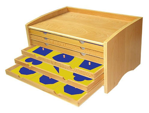 Montessori In A Minute: Geometric Cabinet