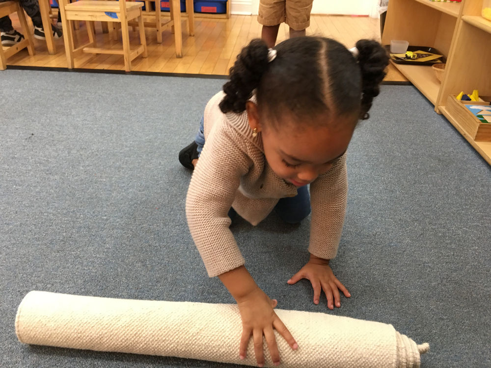 Montessori in a Minute: Work Mats