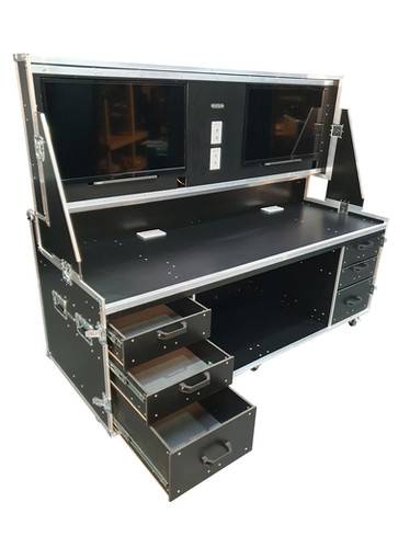 32" Data Station Flight Case - VME-Data17 | Vision Motorsport