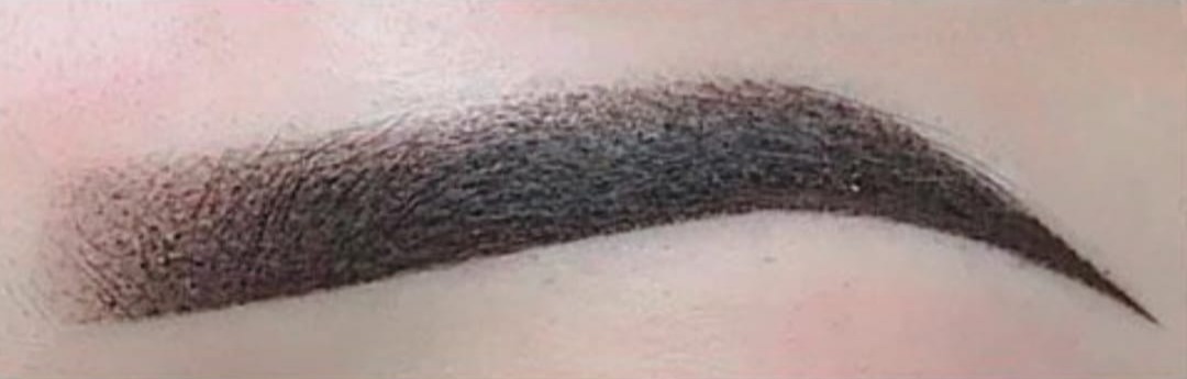 Microblading vs Powder Brows: Understanding the Difference