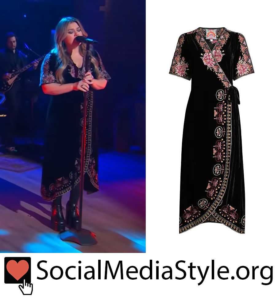 Kelly Clarkson's black floral embroidered dress from The Kelly Clarkson ...