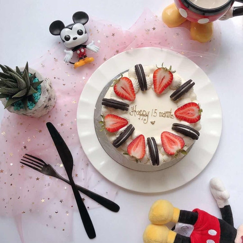 Strawberry Oreo Cream Cake | Ian Cakery