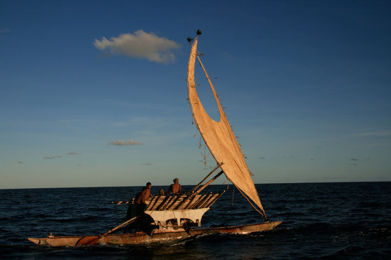 Two Vaka o Lata, and the Rush to Complete a Te Puke
