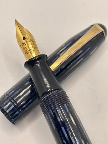 Venus Autograph Fountain Pen - Blue Striated | Alien Vintage Pens
