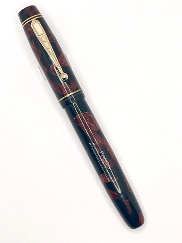 Parker Parco Fountain Pen - Burgundy and Black Marble | Alien Vintage Pens