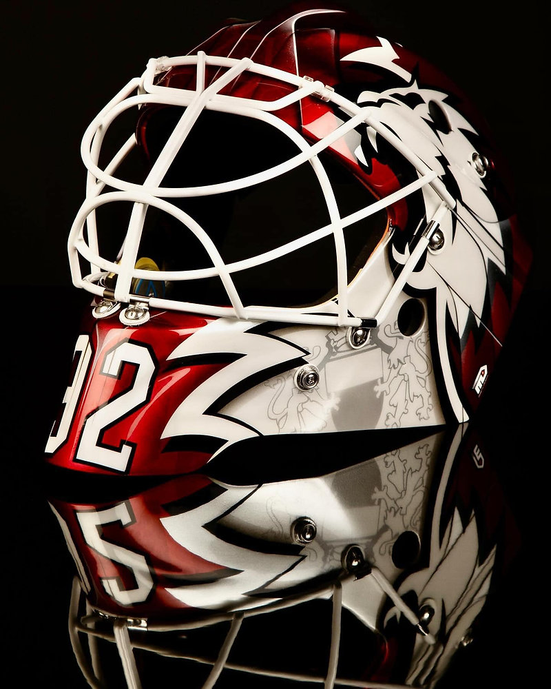 Le nouveau masque du portier lausannois Thibault Fatton