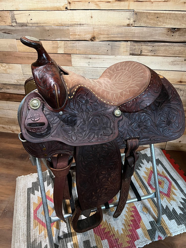Used Longhorn Brand Roping Saddle | Barn Jo