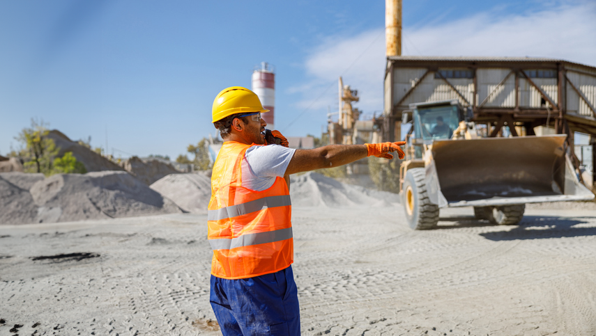 Vehicle Banksman Training in Manchester | Pro Trainers UK