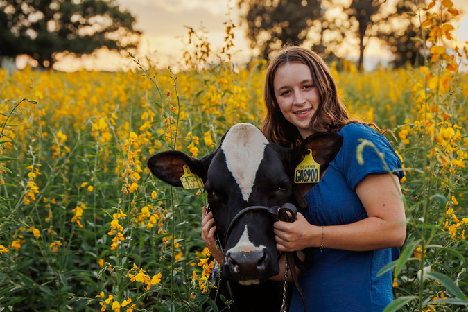 Violet and Dally's Livestock Portrait Session | GA Livestock ...