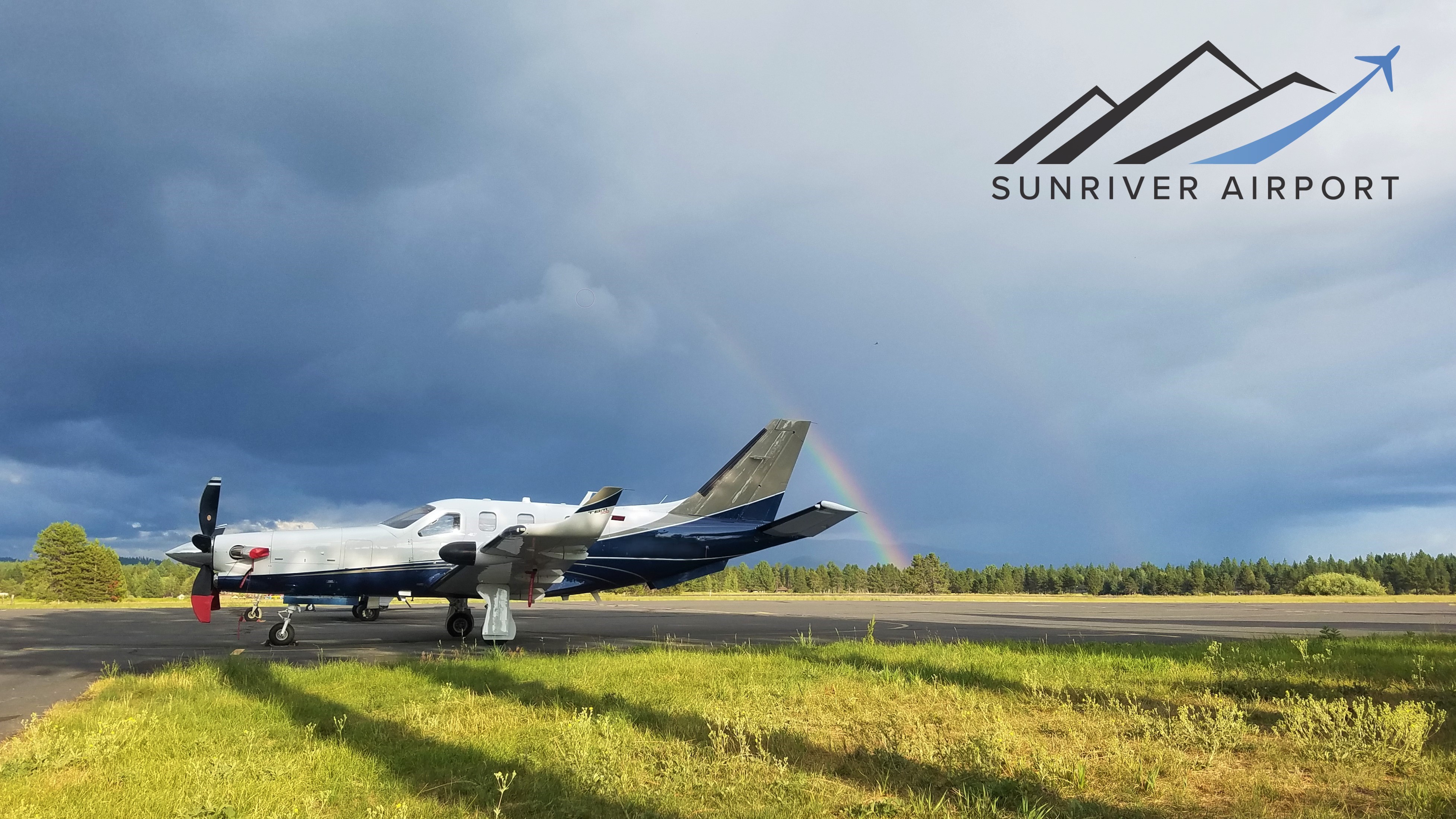 HOME | Sunriver Airport