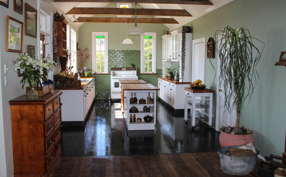 The Farmhouse Kitchen | Gallery