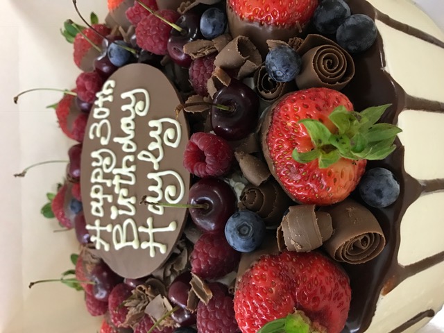 CAKES | apollo-bay-bakery