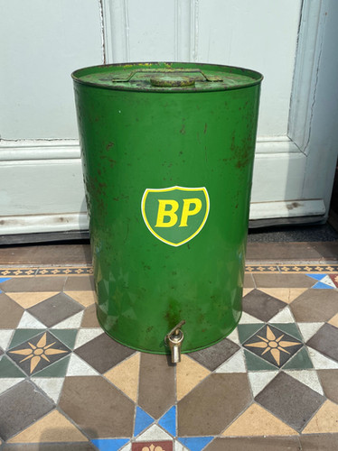 Vintage BP oil can | Battlefield Restoration