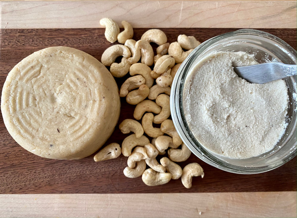 CULTURED VEGAN NUT "CHEESE"