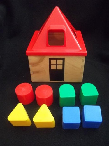 Wooden House Shape Sorter | kidsheaveninlisle