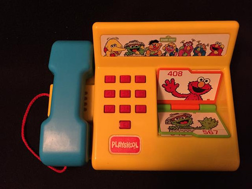Playskool Item #542 Sesame Street talking phone | kidsheaveninlisle