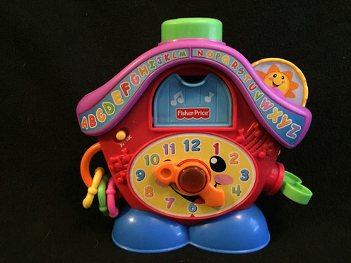 Fisher-Price Laugh & Learn Peek-a-Boo Cuckoo