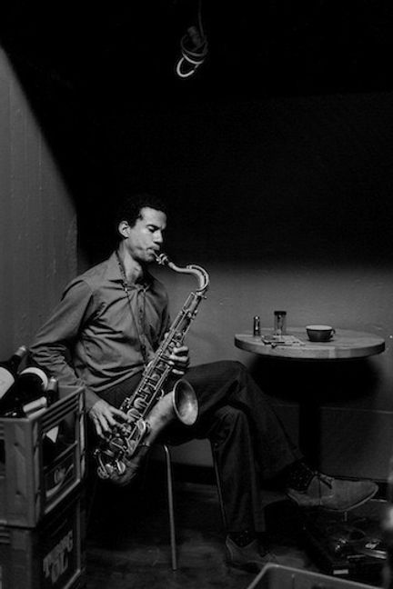 Saxophone Evolution: A Jazz Odyssey Through Iconic Figures