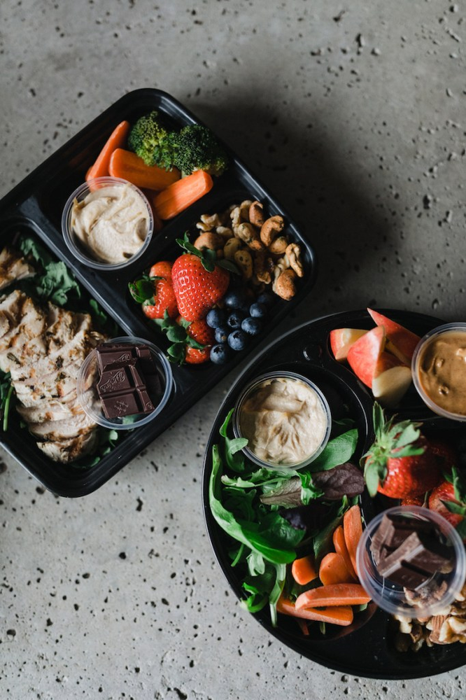 MY MUST-HAVE HEALTHY EATING ACCESSORY: AMAZON TRAVEL BENTO BOXES