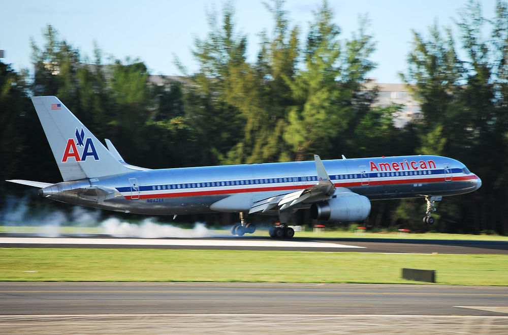 El Boeing 757 cumple 38 años de volar muy alto