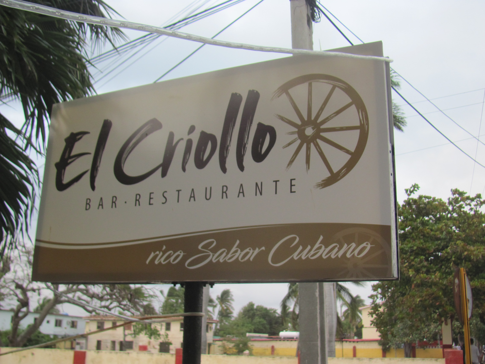 El Criollo - restaurant sur la Primera Avenida près de la Calle 18