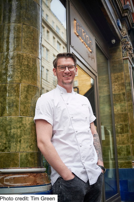 In the Kitchen with Adam Handling