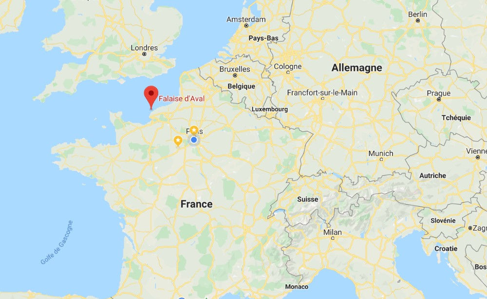 Les falaises d'Étretat en France