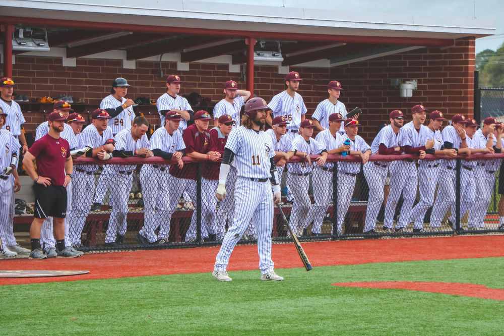 Salisbury baseball splits day one of CAC Tournament opening round